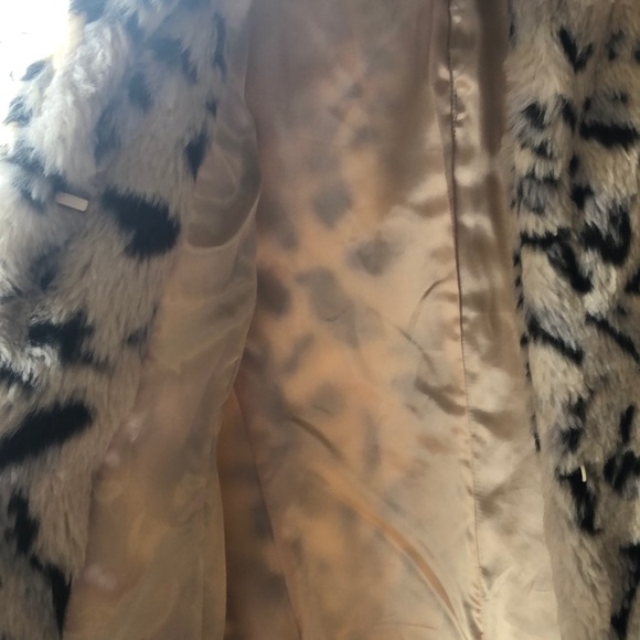 Romeo & Juliet Couture | Jackets & Coats | Romeo Juliet Couture Faux Fur Animal Print Coat ...